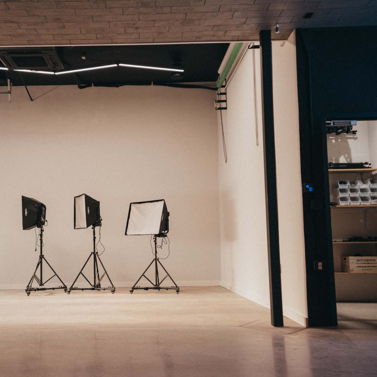 Large photography studio with lounge, hackensack, NJ | Production ...