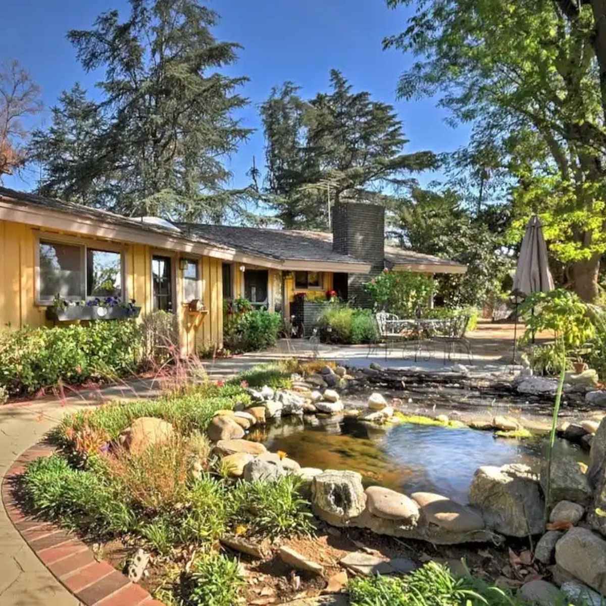 Large Ranch House w POOL and Koi Pond!, Shadow Hills, CA | Event ...