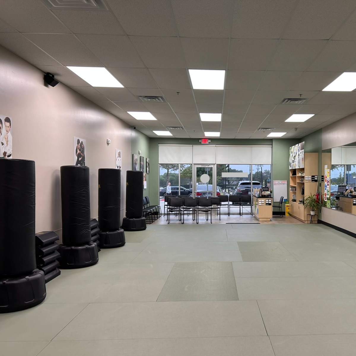 Centrally located Yoga/Pilates/Meditation/Kickboxing studio with mats ...