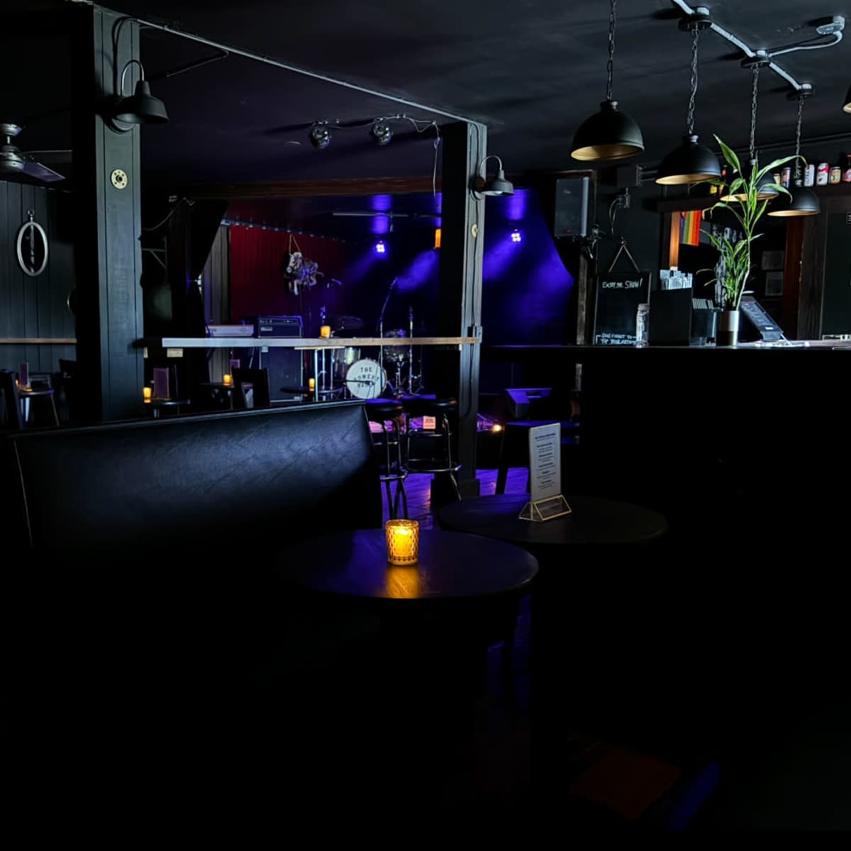 Mellow Vibe Lounge *current special rate for holiday parties ...