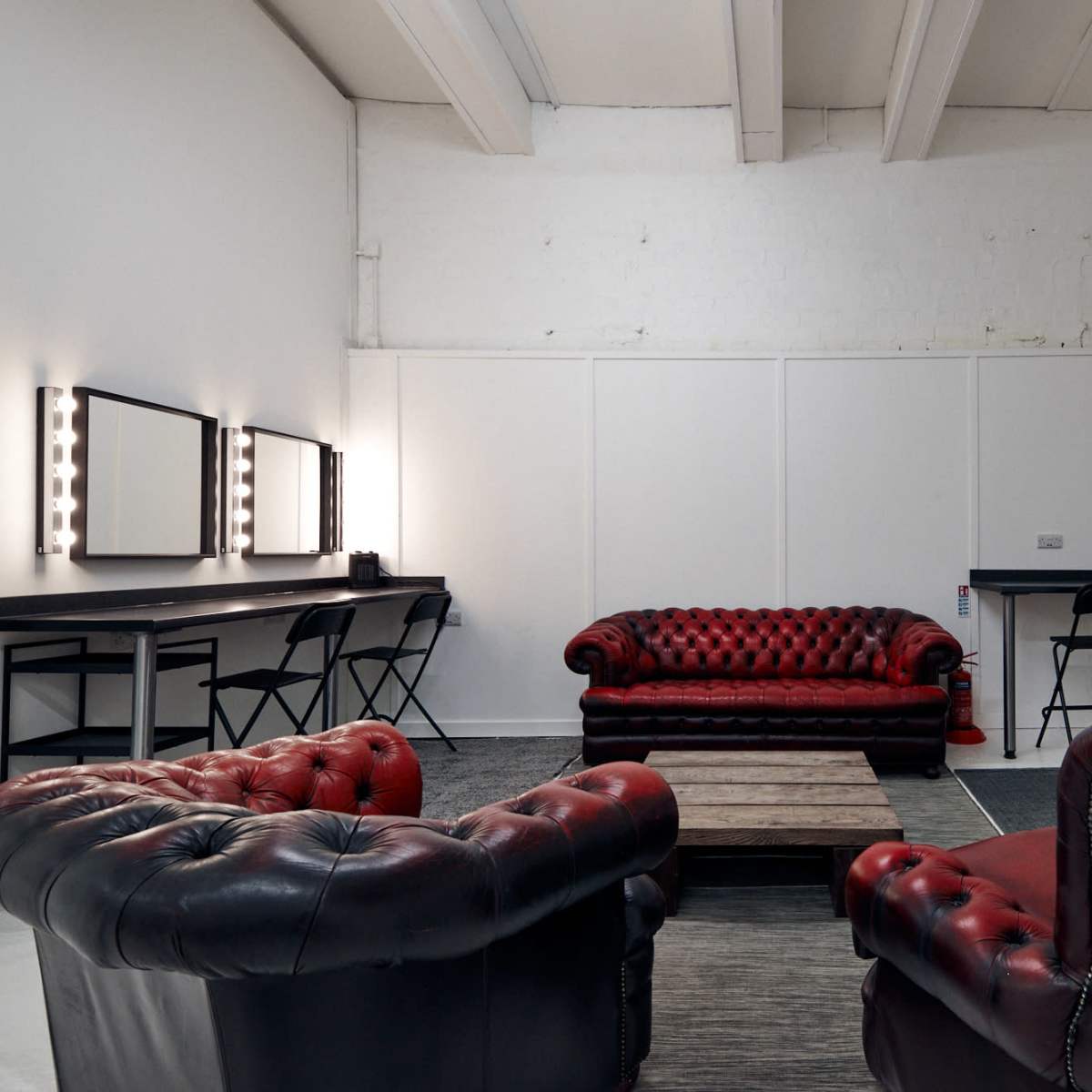 Infinity cove photography studio Glasgow, Glasgow | Production | Peerspace