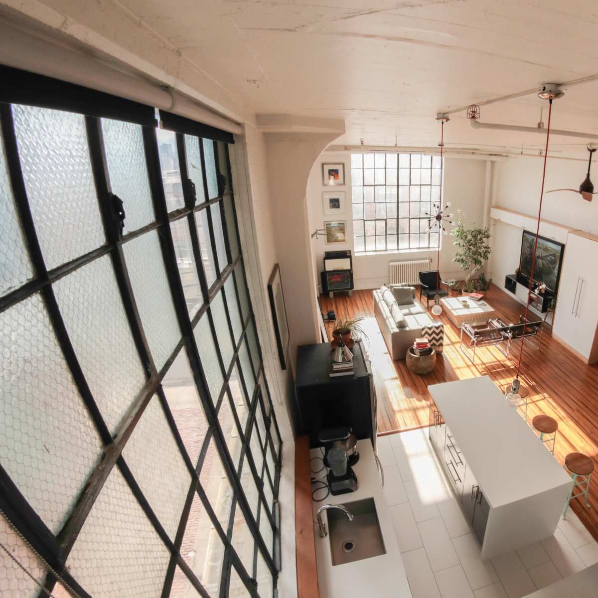 New York Style Hard Loft Studio, Toronto | Production | Peerspace