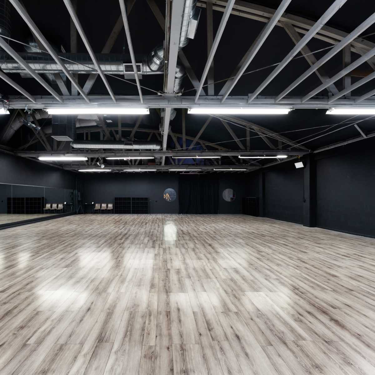 The Black Room / Dance Studio, Burbank, CA | Production | Peerspace