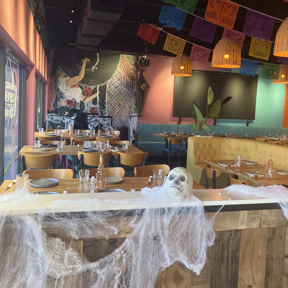 Vibrant Cafe Space with Colorful Decor in Pompano Beach, Pompano Beach ...