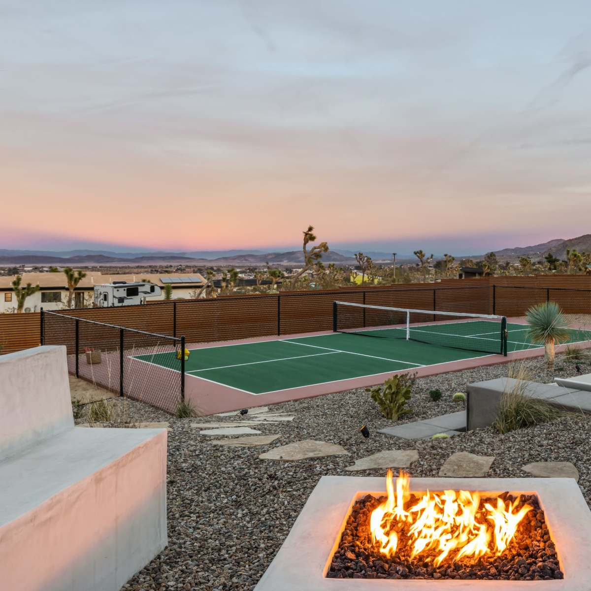 Jupiter House by Fieldtrip | Modern w Pool and Spa, Joshua Tree, CA ...