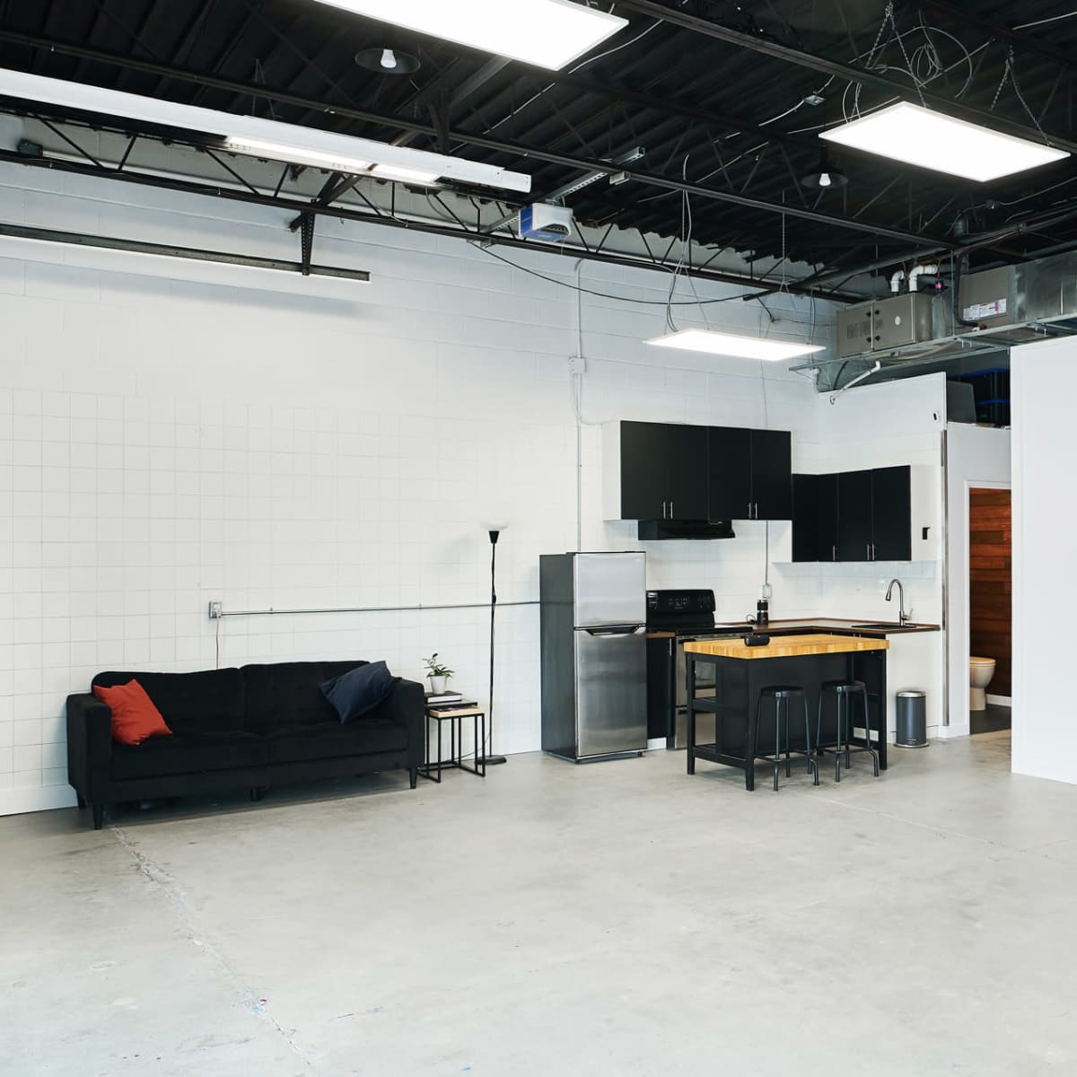 Ghattas Wedding Photography | Modern Industrial Studio with Kitchen ...