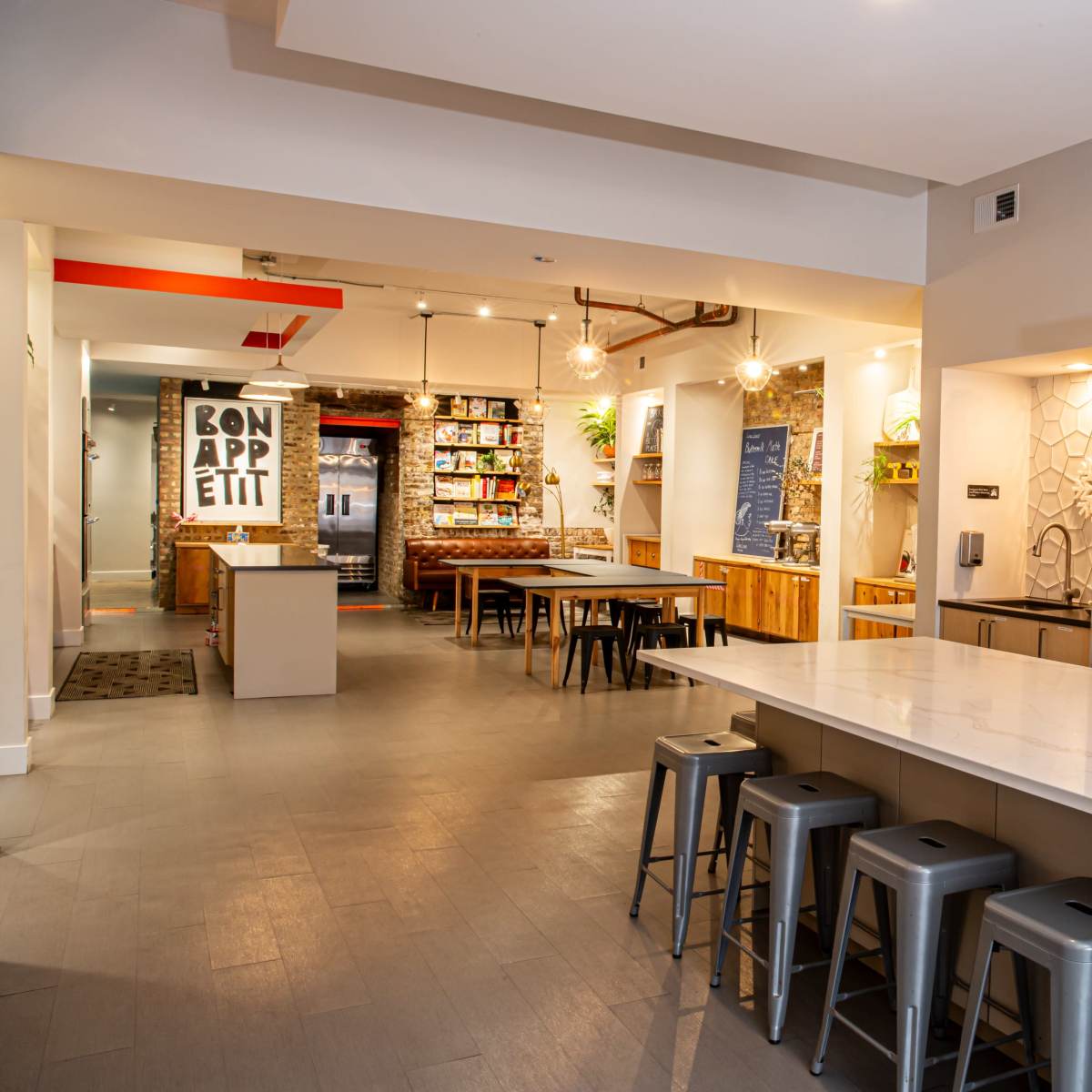 Bright and Inviting Kitchen Studio for Meetings, Special Events, and ...