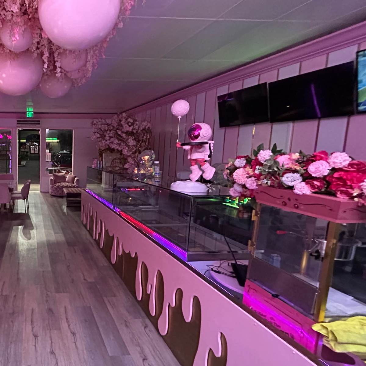 Cute Pink Stylish Cafe, orange, CA | Event | Peerspace