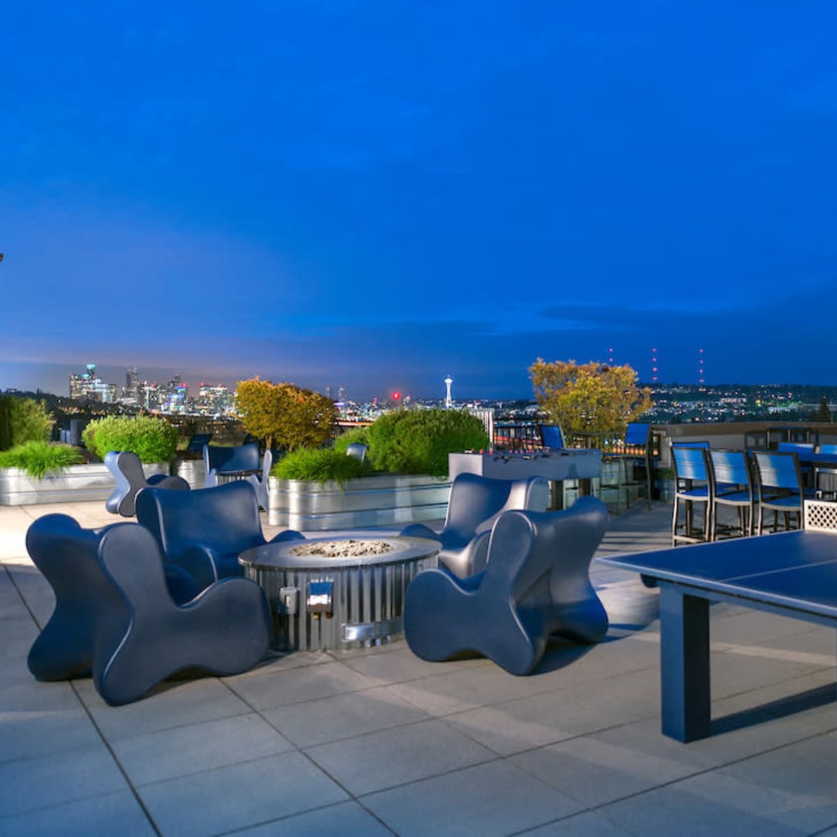 Charming Rooftop Deck w/ Seattle Skyline View, Seattle, WA | Event ...