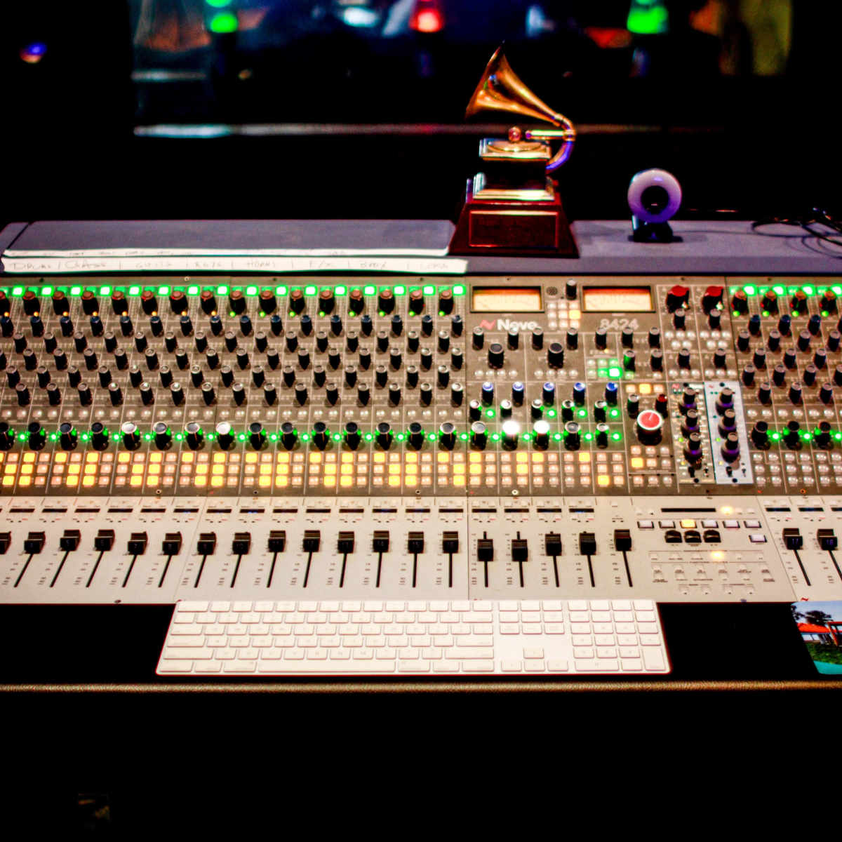 State of the Art Recording Studio with Large Control Room + Live Room ...