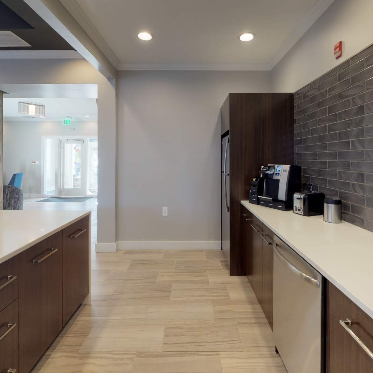 Cozy Club Room with Spacious Kitchenette, Bedford, MA | Event | Peerspace