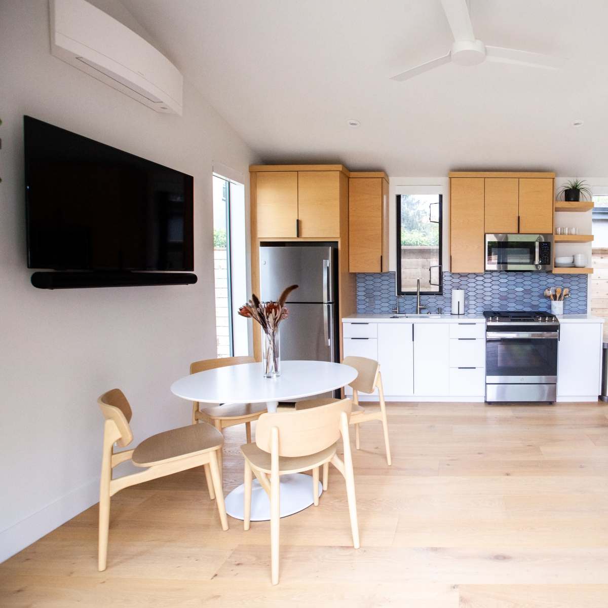 Stunning Modern Guesthouse in Encinitas: Ideal for Photoshoots, Video ...