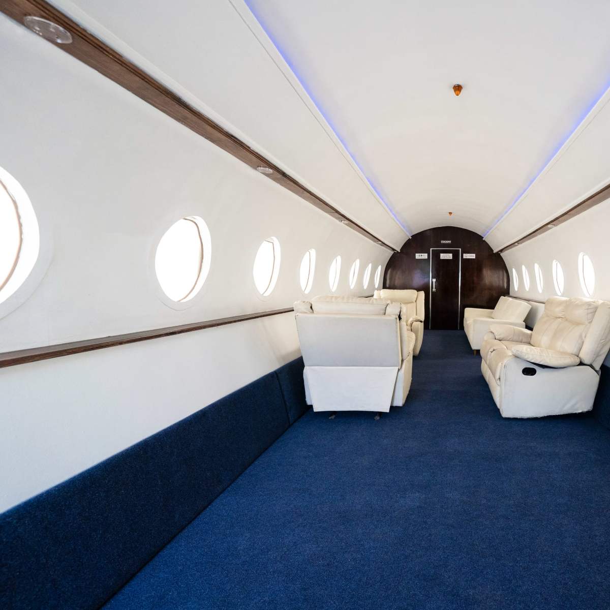 Unique Private jet Studio featured in many Magazines and music videos ...