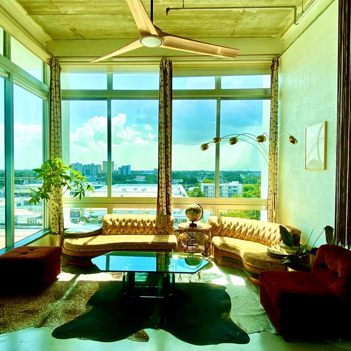GORGEOUS UPSCALE RETRO LOFT, Miami, FL | Event | Peerspace