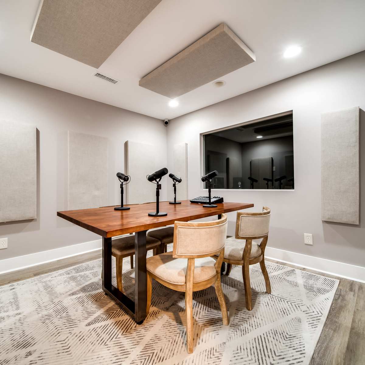 Professional Podcast Studio with High - Quality Equipment, Acoustics ...