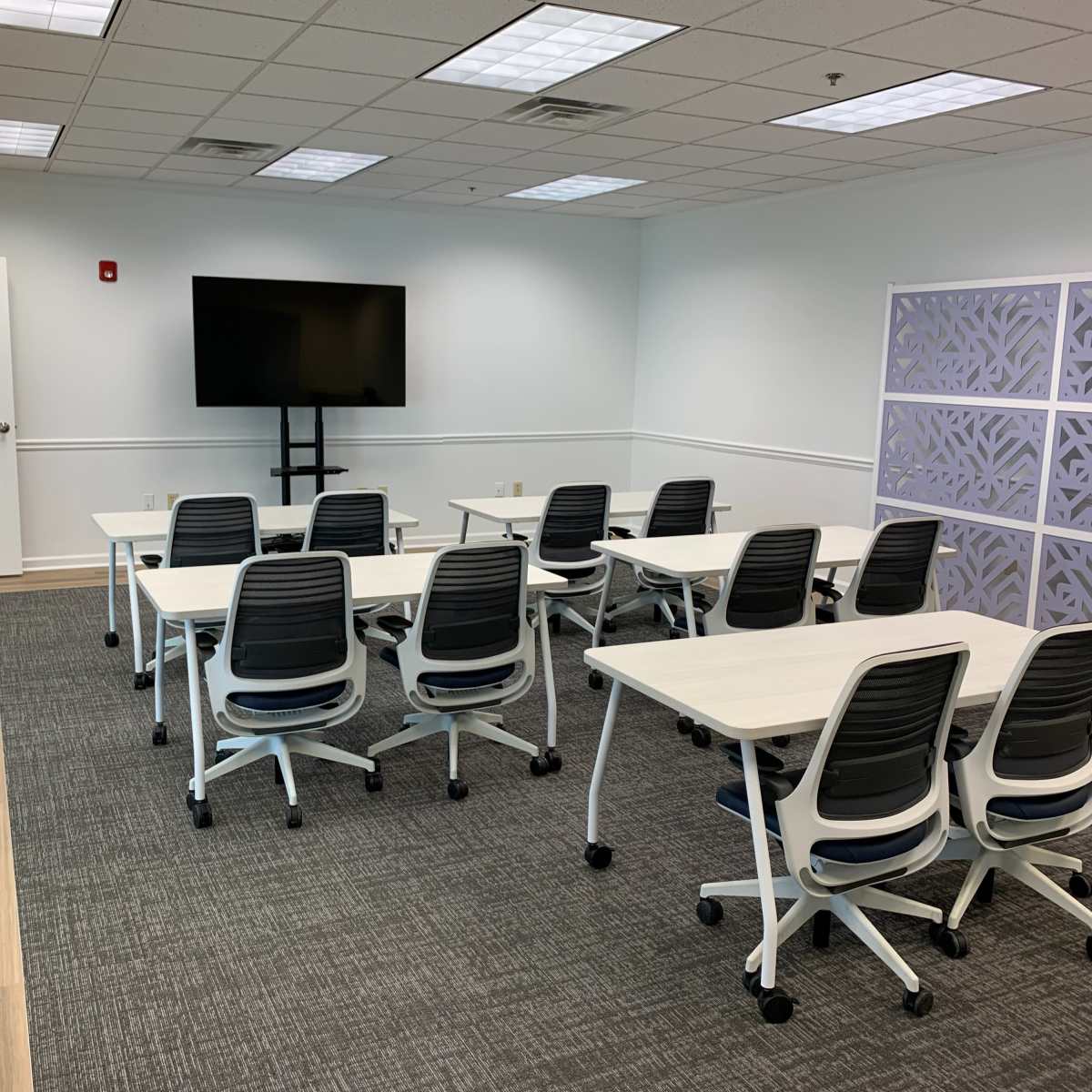 Roswell Training Room, Roswell, GA | Off-Site | Peerspace