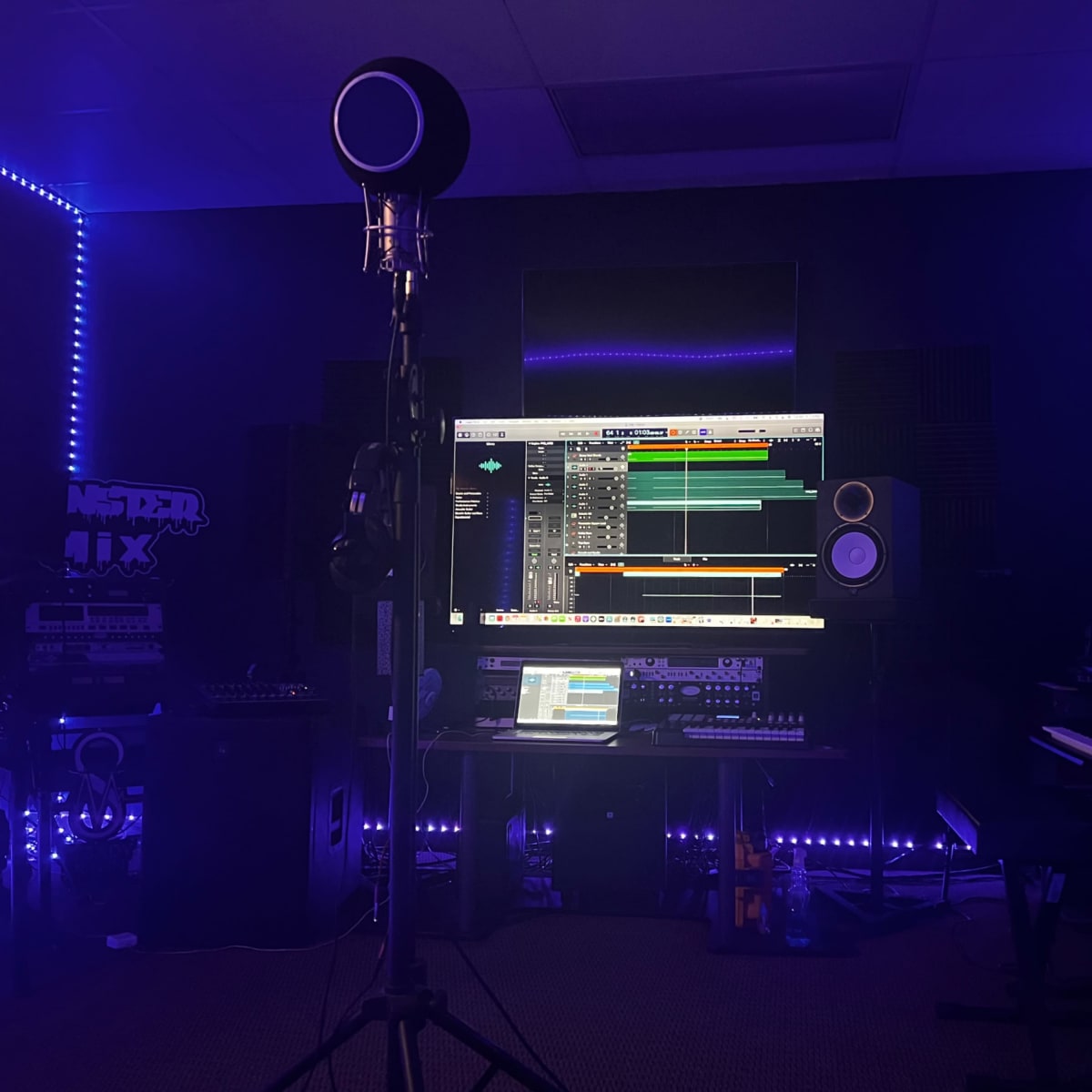 RECORDING STUDIO / CREATIVE SPACE Minutes Away From The Las Vegas Strip ...