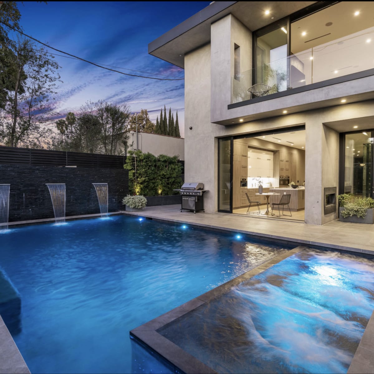 Modern/Luxury West Hollywood Villa with Gourmet Chef's Kitchen, Los Angeles, CA | Event | Peerspace