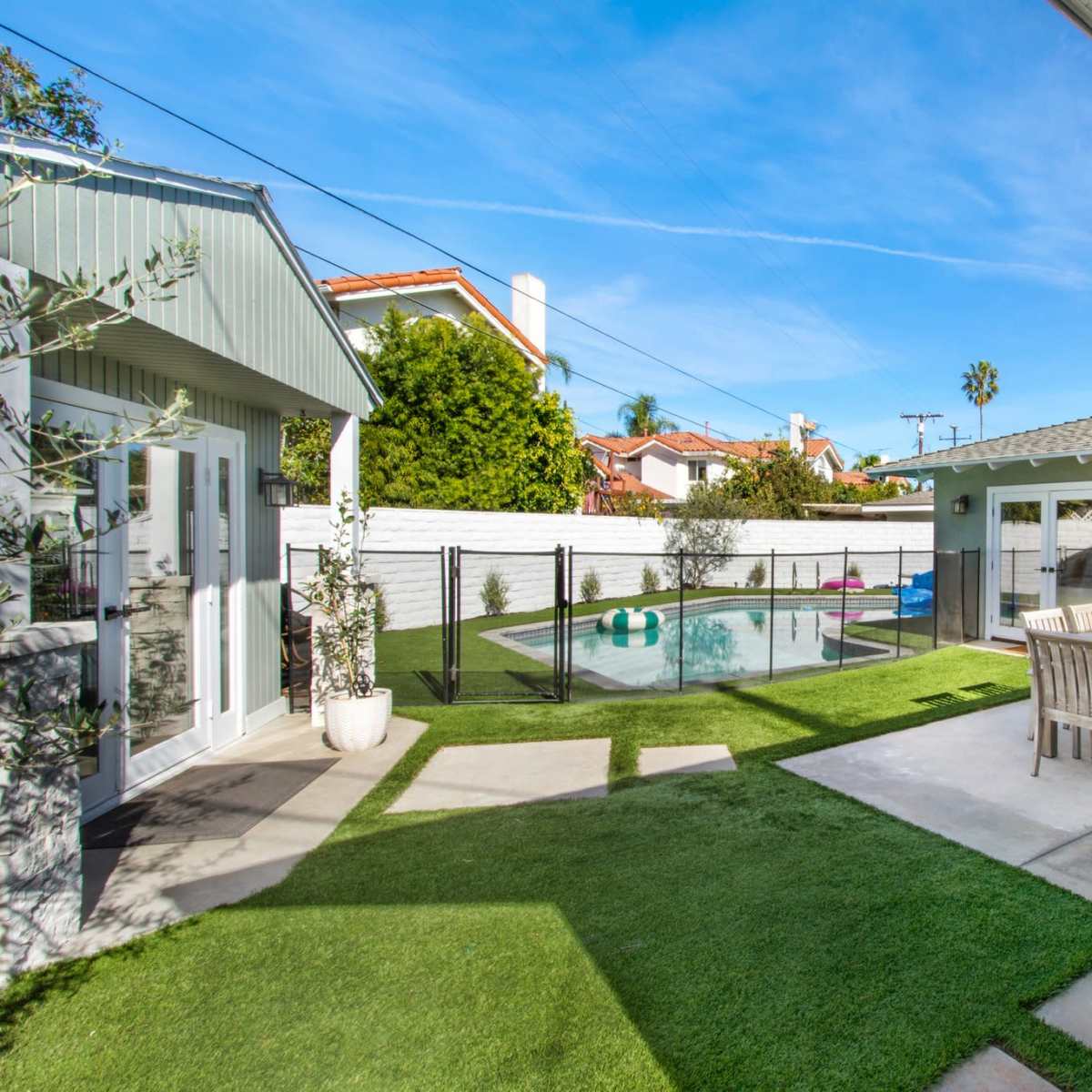 Coastal Single Family Oasis, Costa Mesa, CA | Production | Peerspace