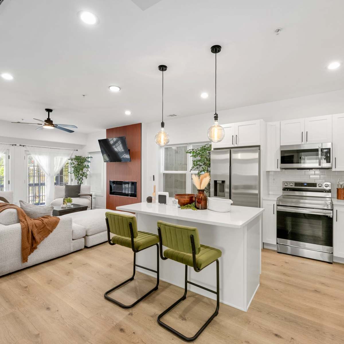 Spacious Urban Condo, Atlanta, GA | Production | Peerspace