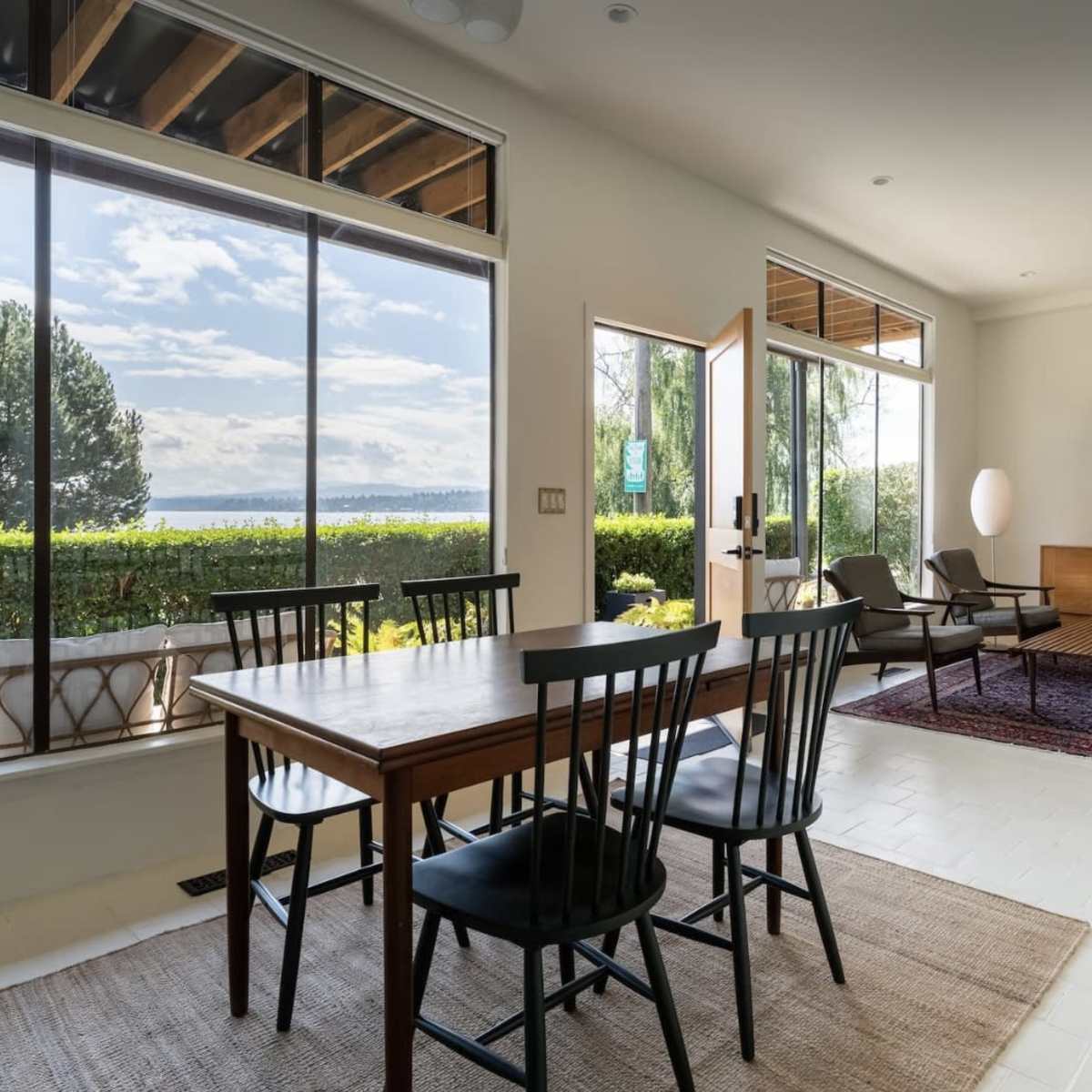 Lakeside House for Parties, Seattle, WA | Event | Peerspace