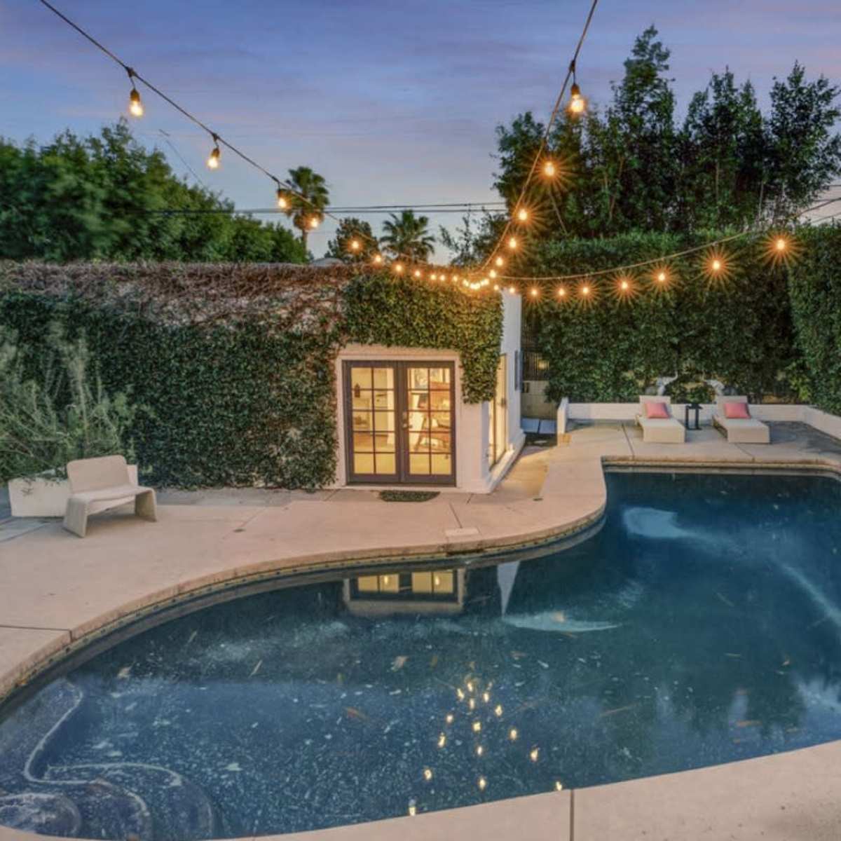 Historic Los Feliz Estate w/ Pool - Griffith Park ajacent, Los Angeles ...