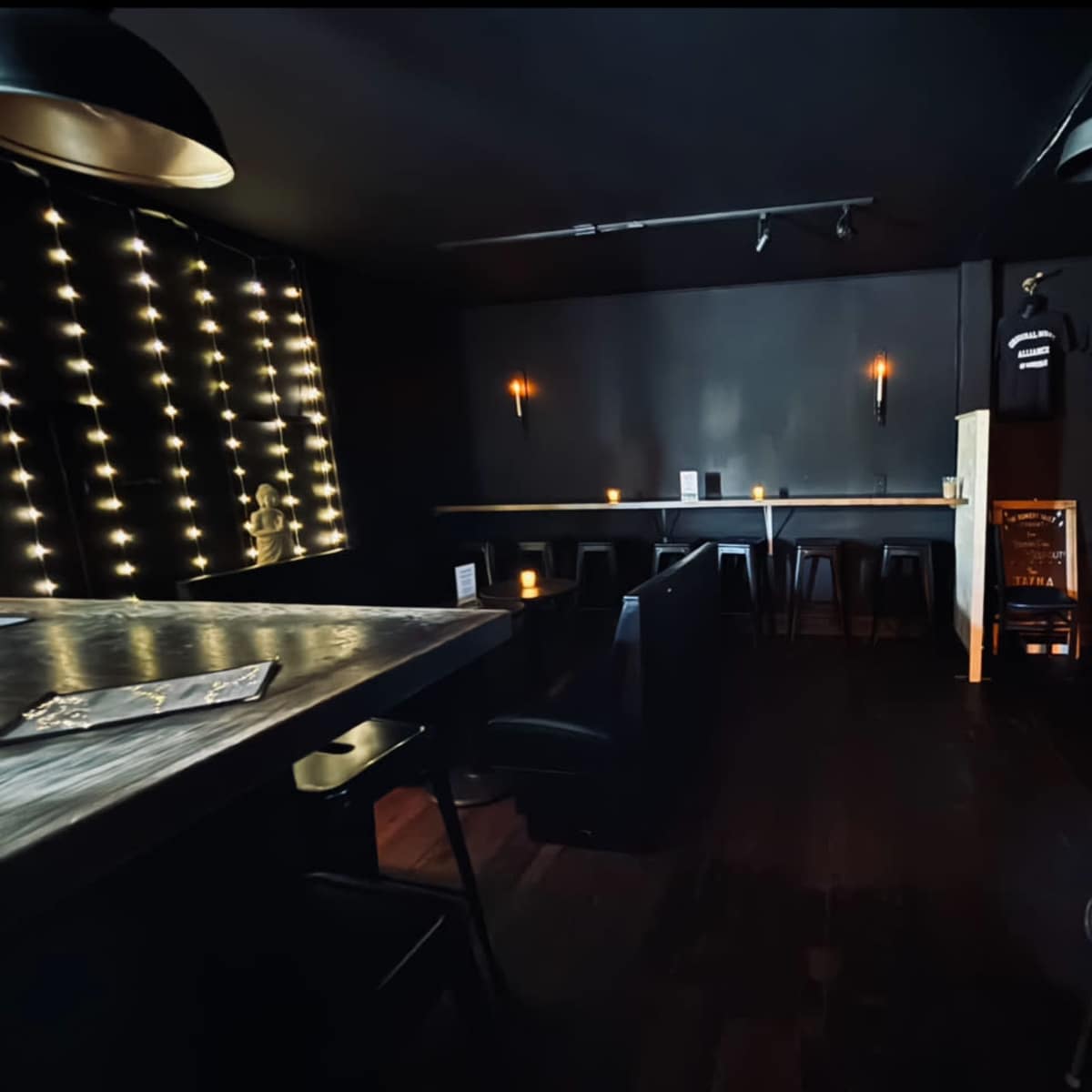 Mellow Vibe Lounge *current special rate for holiday parties ...