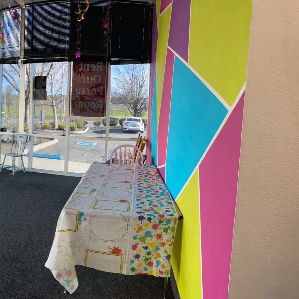 Color Splash Party Room, Sacramento, CA | Event | Peerspace