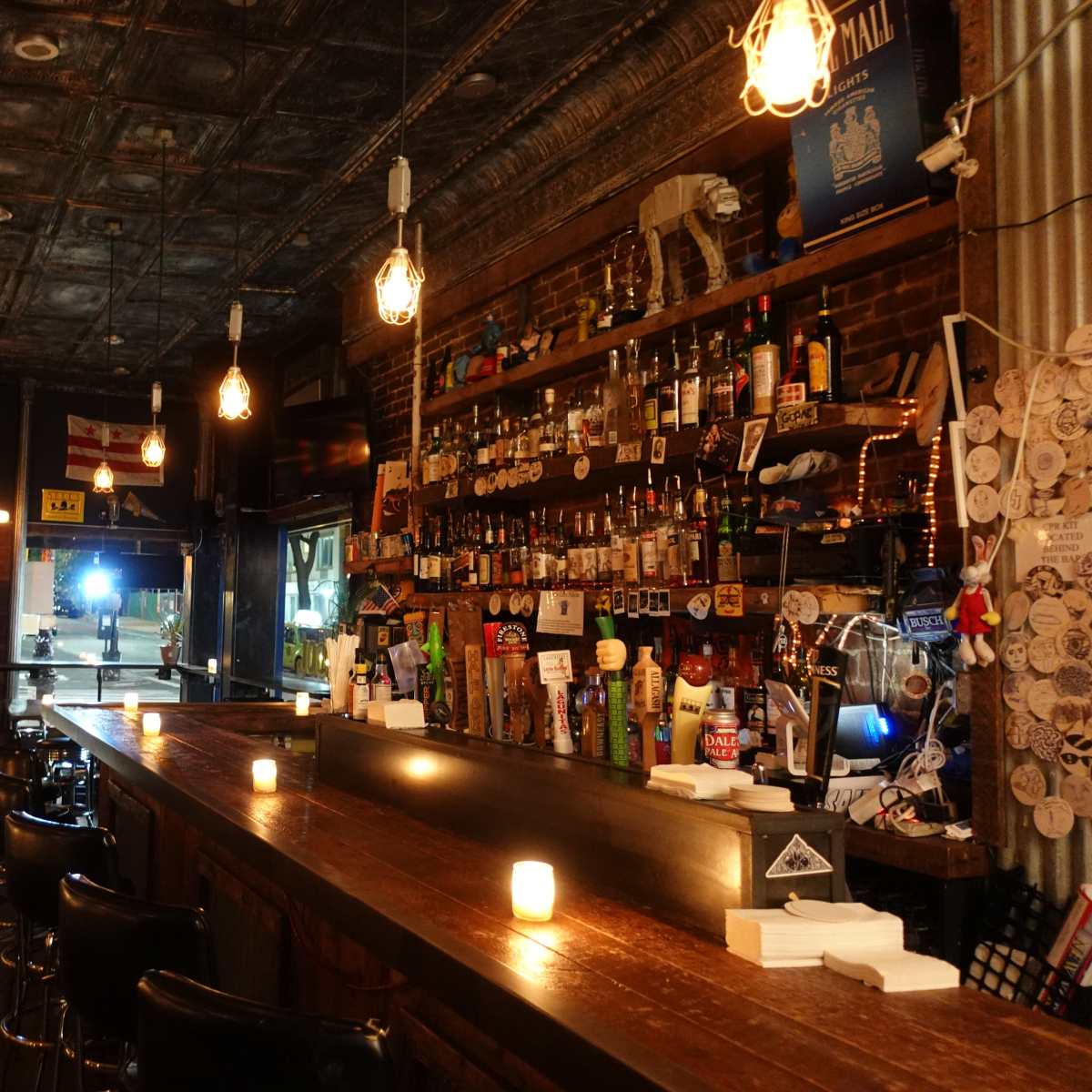 Rustic Corner Bar in Clinton Hill, Brooklyn, NY | Production | Peerspace