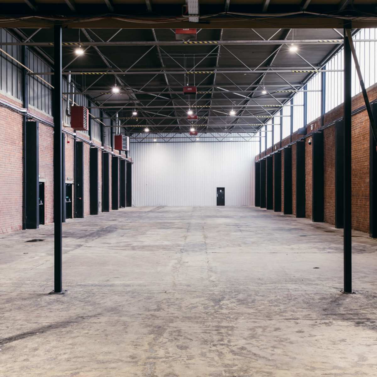 10,000 sq ft Triple height Industrial Warehouse - Central Leeds, leeds ...