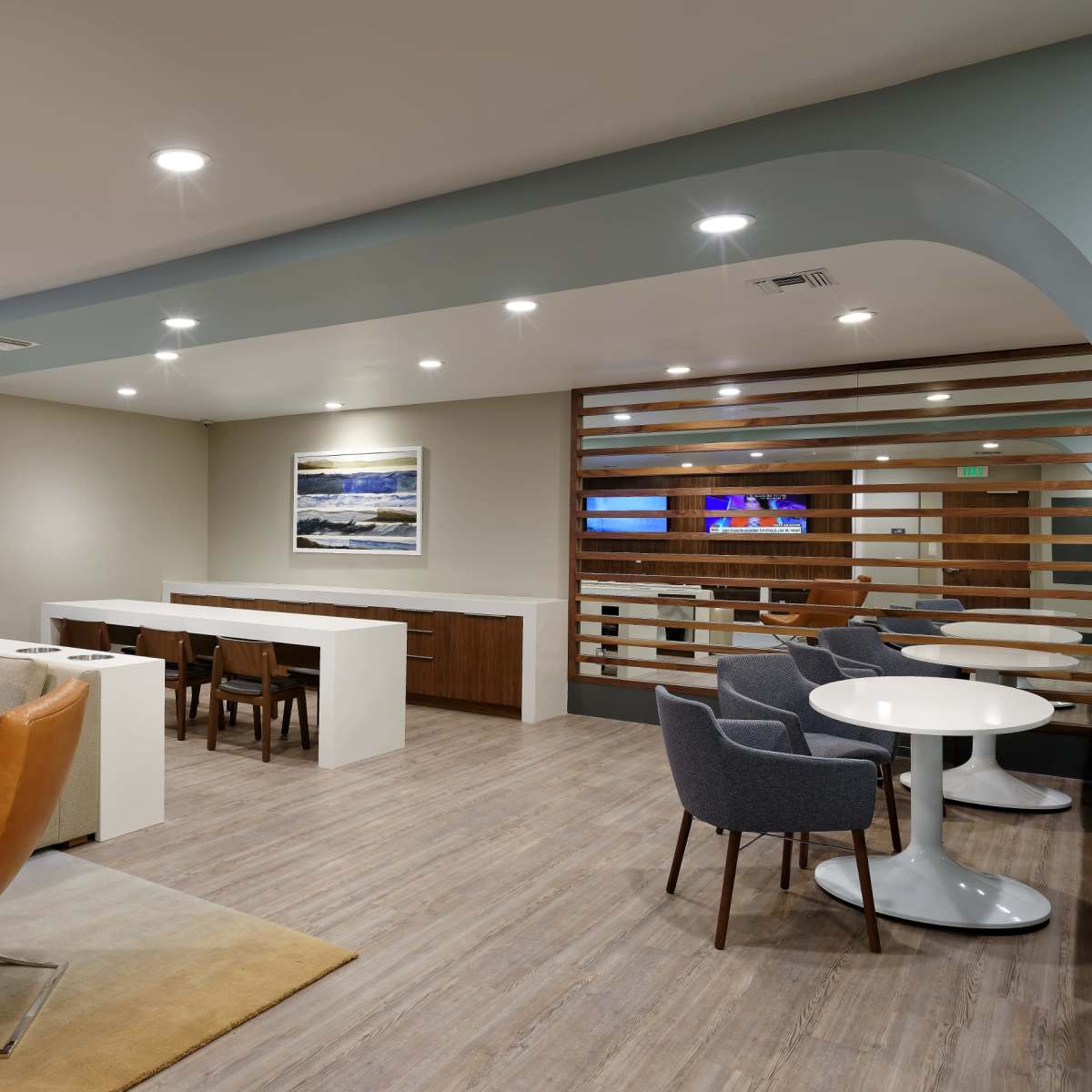 Spacious Open Wifi Lounge Perfect for Your Next Event or Meeting ...