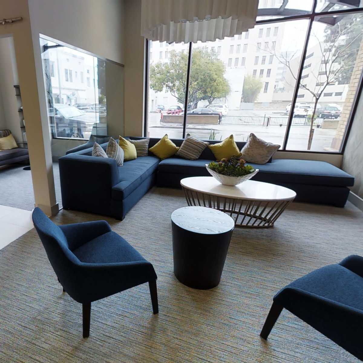 Spacious Lounge w/ Kitchen Perfect For Your Next Event or Meeting ...