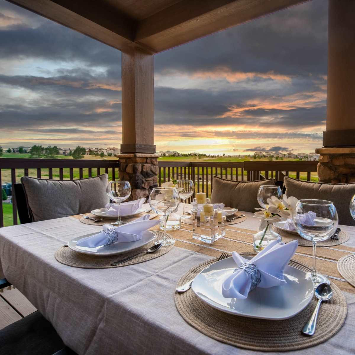 Curated Modern Contemporary Golf Course 6,500 sqft. mansion vacation ...