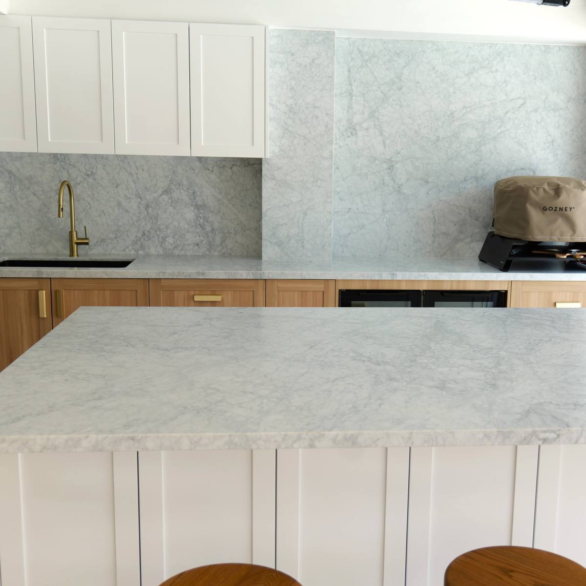 Coastal Studio Kitchen Marble Modern, SHELL COVE | Production | Peerspace
