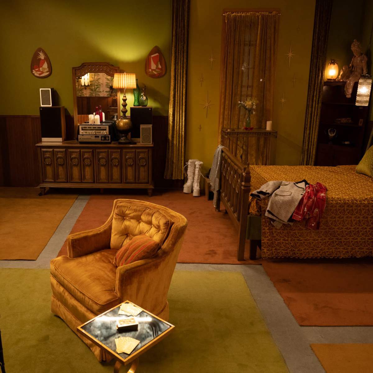 Tropical MCM Suite in Brooklyn, Brooklyn, NY | Production | Peerspace