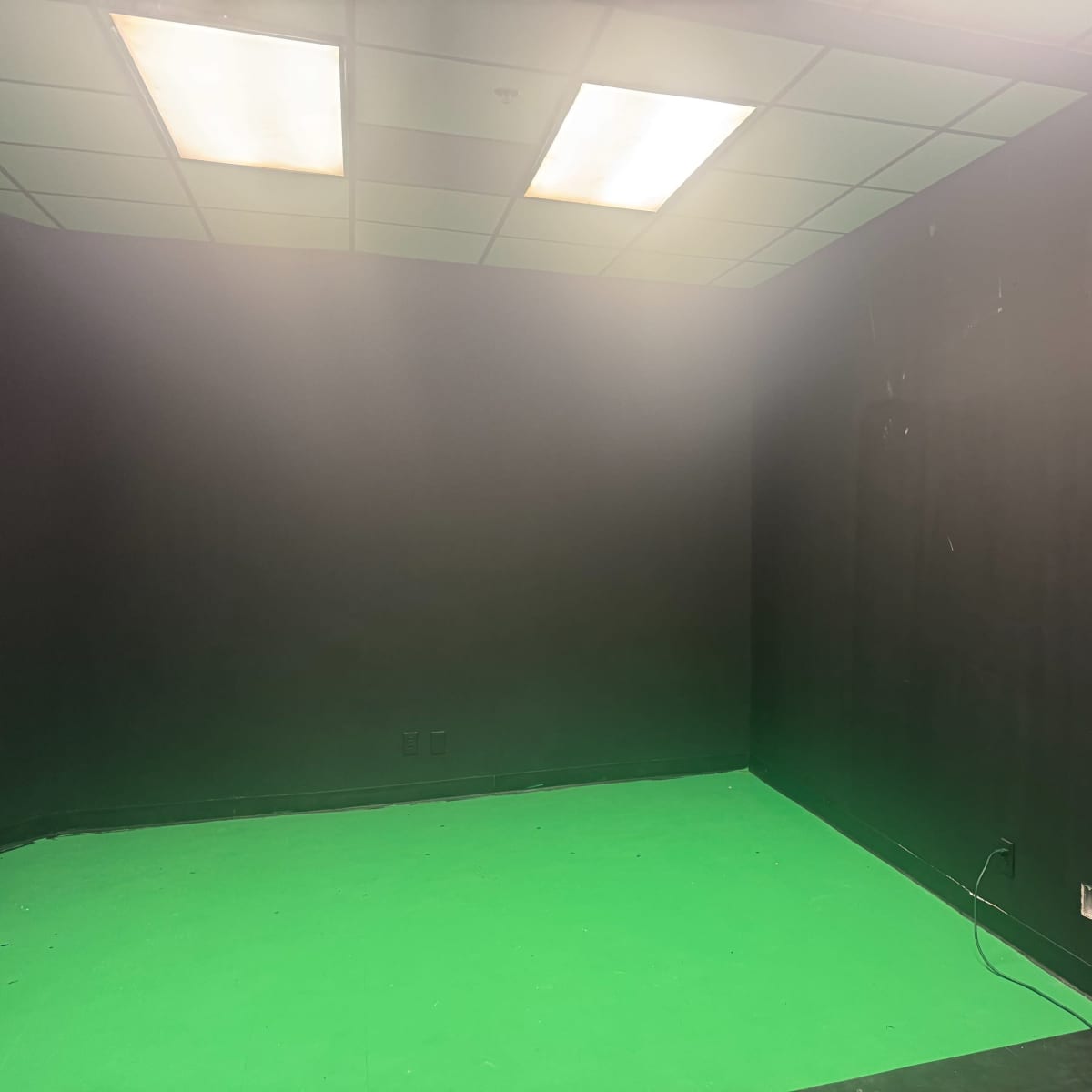 Coastal Vibes Recording Room, West Palm Beach, FL | Production | Peerspace