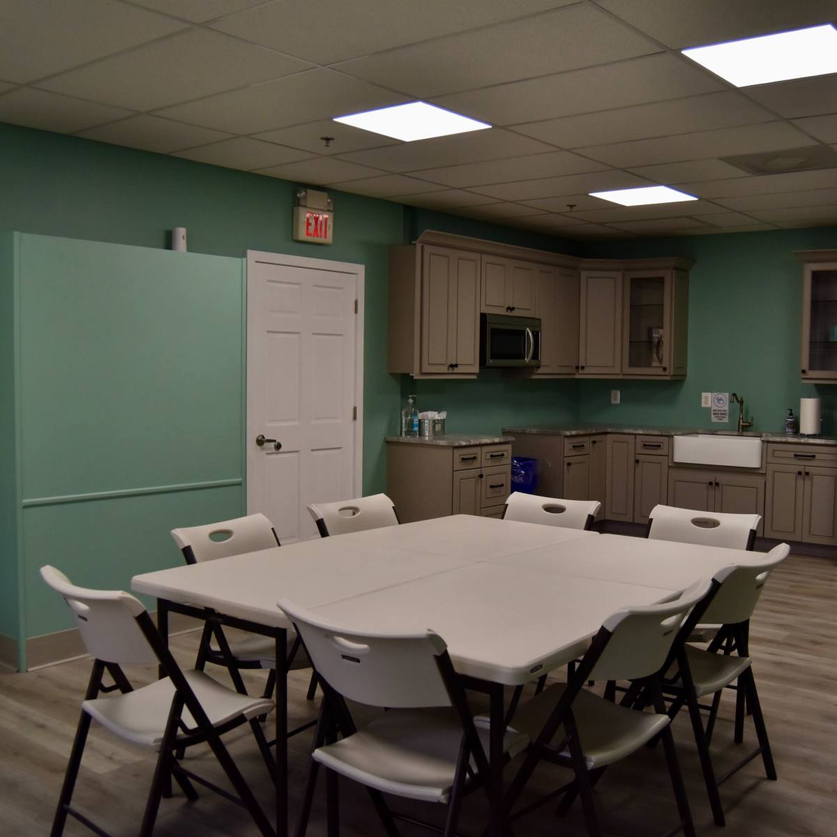 New Jersey Rock Gym | Spacious Meeting/Event Room with Kitchenette ...