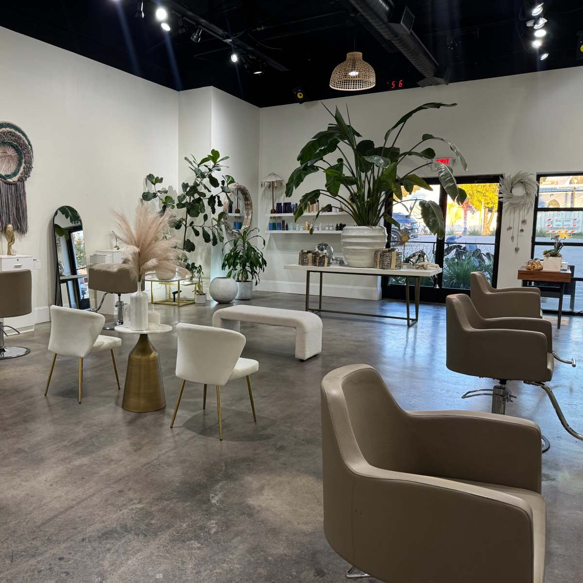 Chic urban event space with art gallery meets tulum vibes, Dallas, TX ...