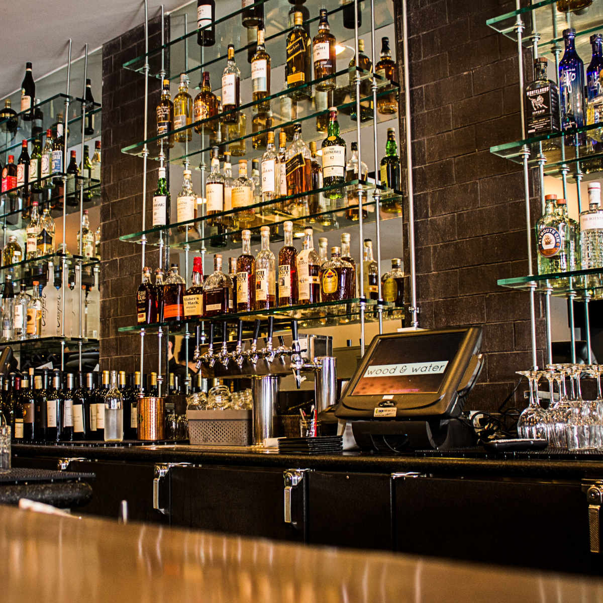 Upscale Modern Restaurant and Bar, Sherman Oaks, CA | Production ...
