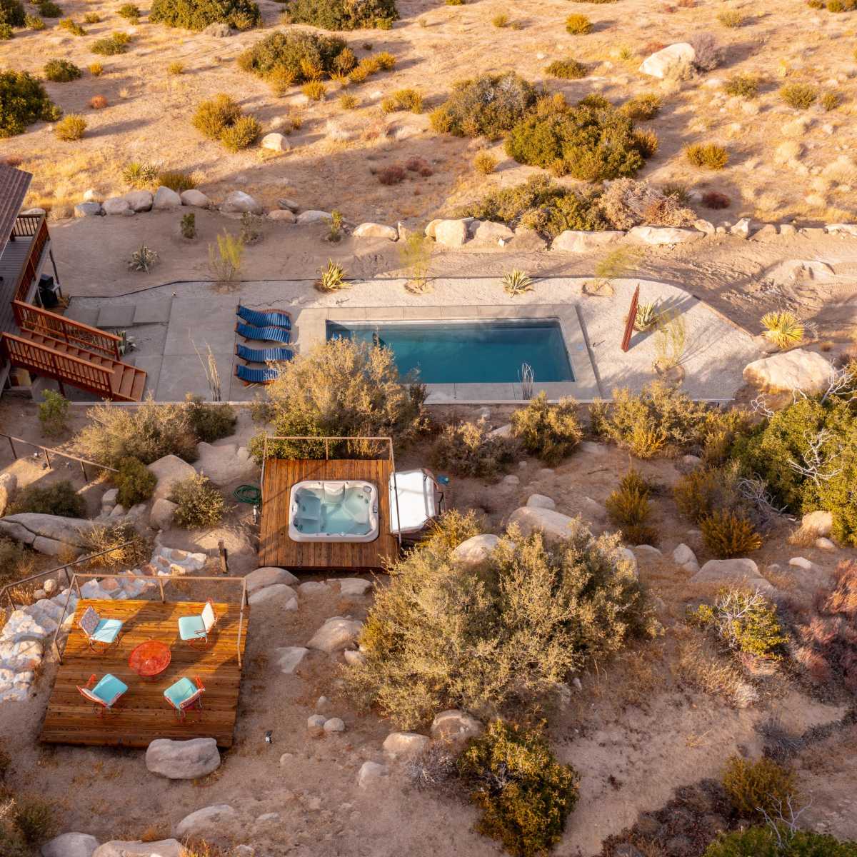 Pioneertown Vista Amazing Views, Pool, Walk to Pappy's, Pioneertown, CA ...