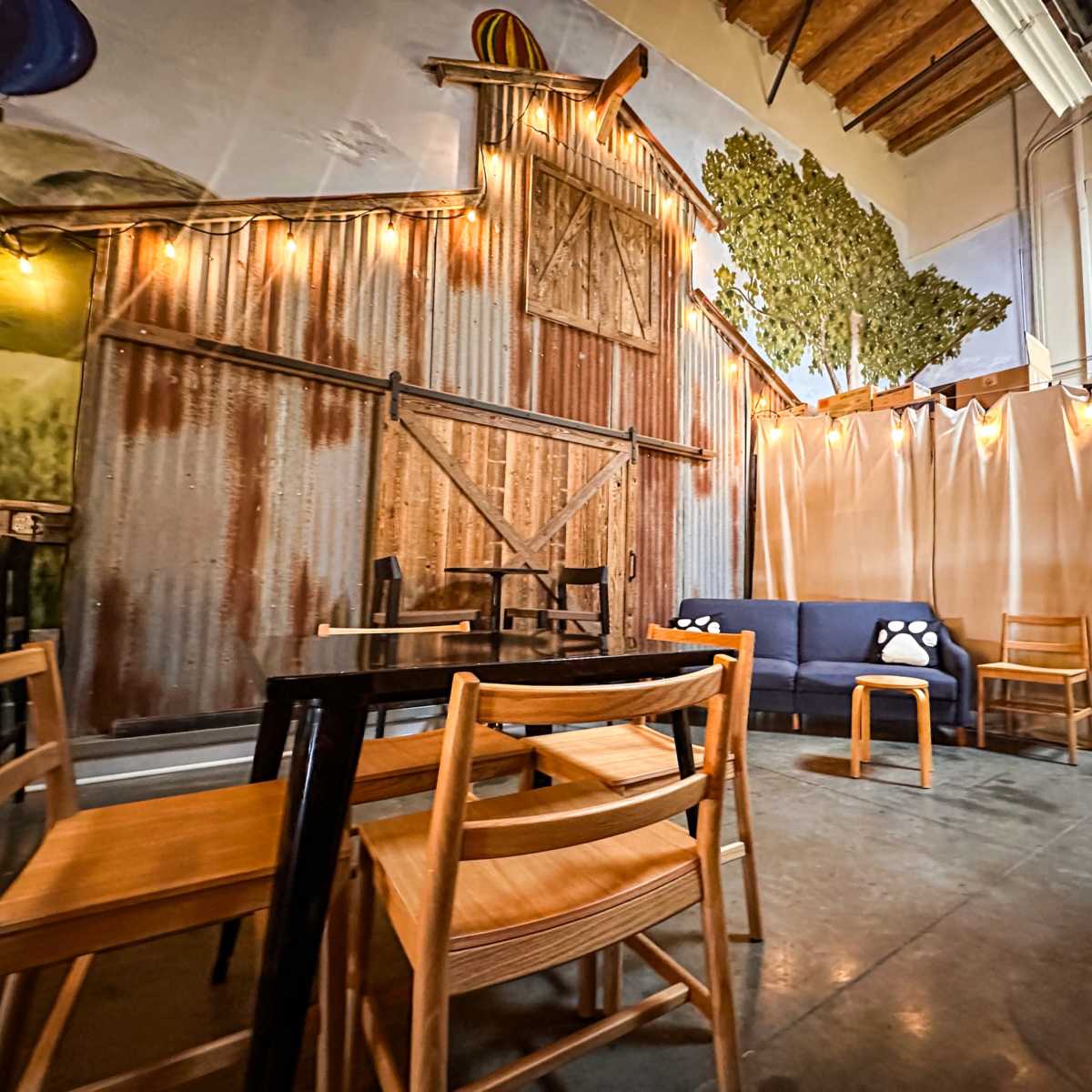 Rustic Warehouse with Bar, Temecula, CA | Event | Peerspace