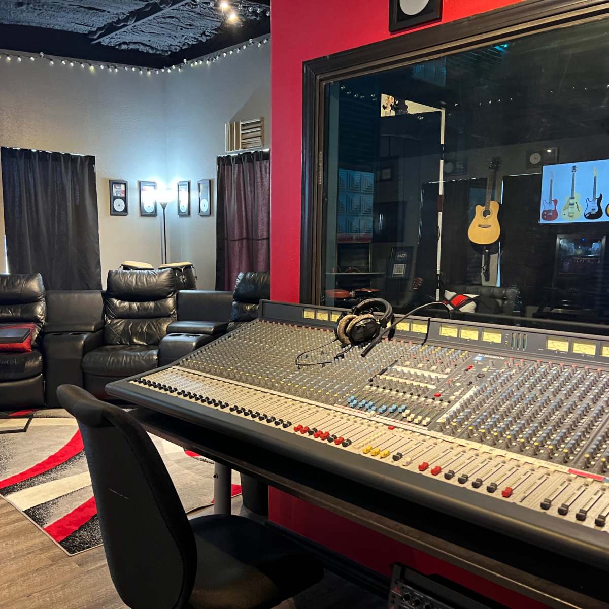 Studio Space For Hire, College Station, TX | Event | Peerspace