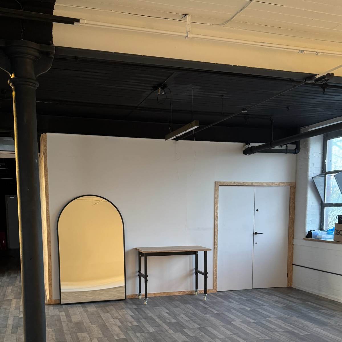 Photo and Video studio with Infinity Cove, Manchester | Event | Peerspace