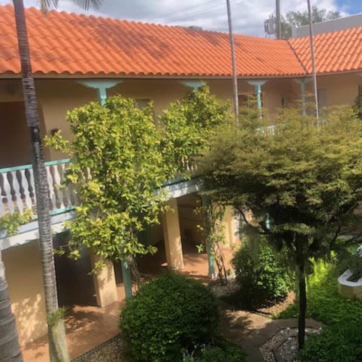 Oasis Courtyard in Art Deco Historic Building - Henry Hohauser ...
