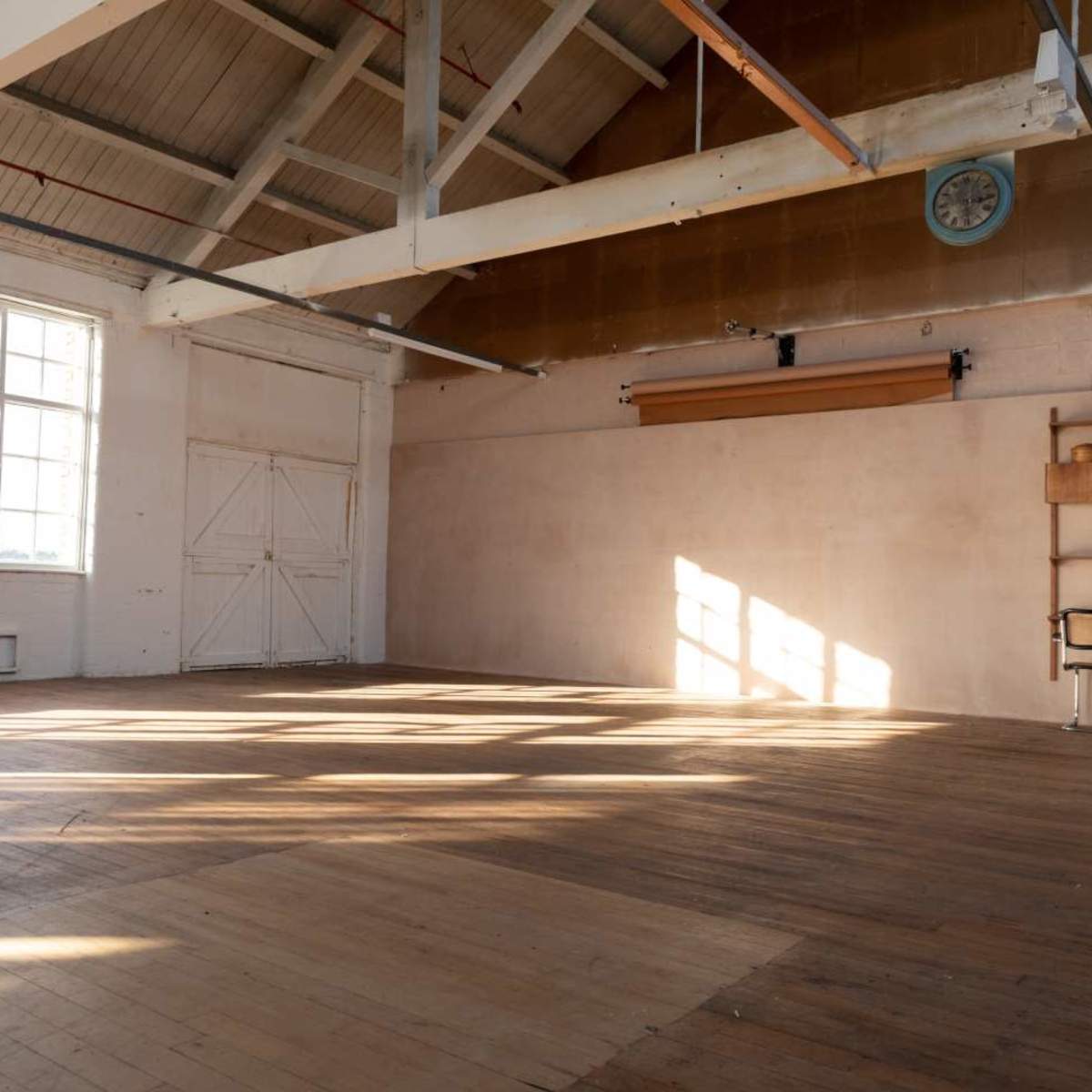 Daylight studio, Victorian Industrial Textile factory, Loft space, Kitchen Studio, Leicester ...