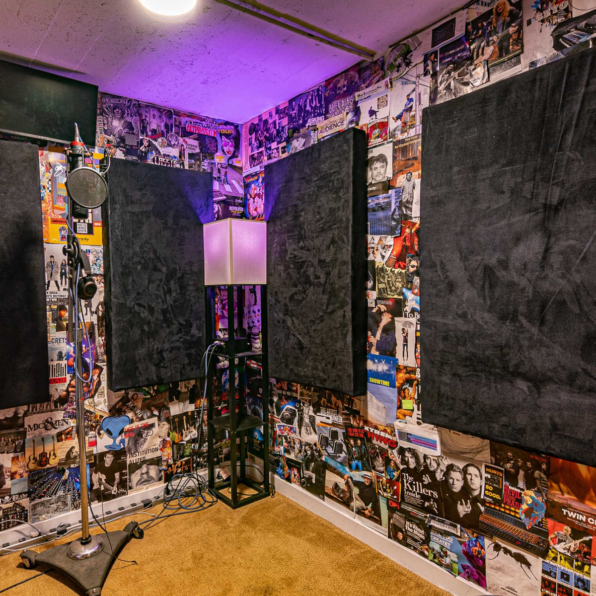 Luxurious Recording Studio / Creative Space in FRG, Fox River Grove, IL ...