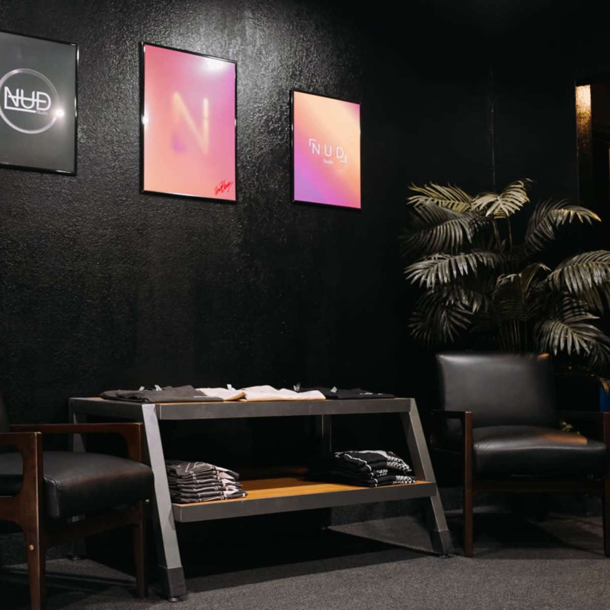 Modern Industrial Studio w/ Infinity Wall & Skylight, Glendale, AZ ...