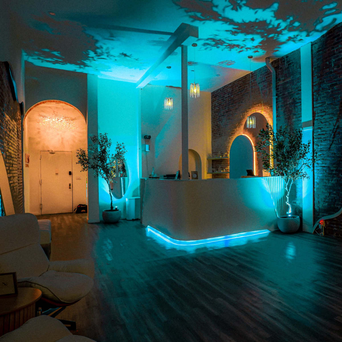 Artistic and Cozy Broadway Venue for Stylish Events w/BYOB, New York ...