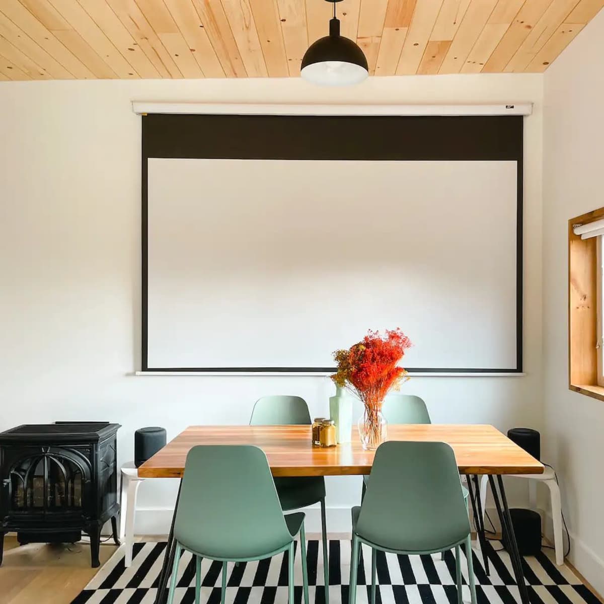 Modern watchtower home with views featured in Dwell, Catskill, NY ...