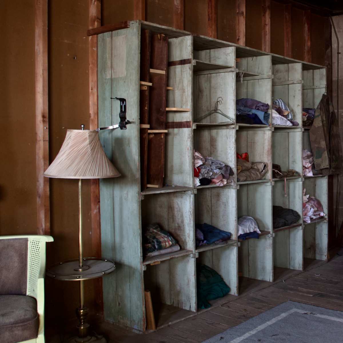 Los Angeles Vintage Room Abandon Place for TV and Film Production 13 ...